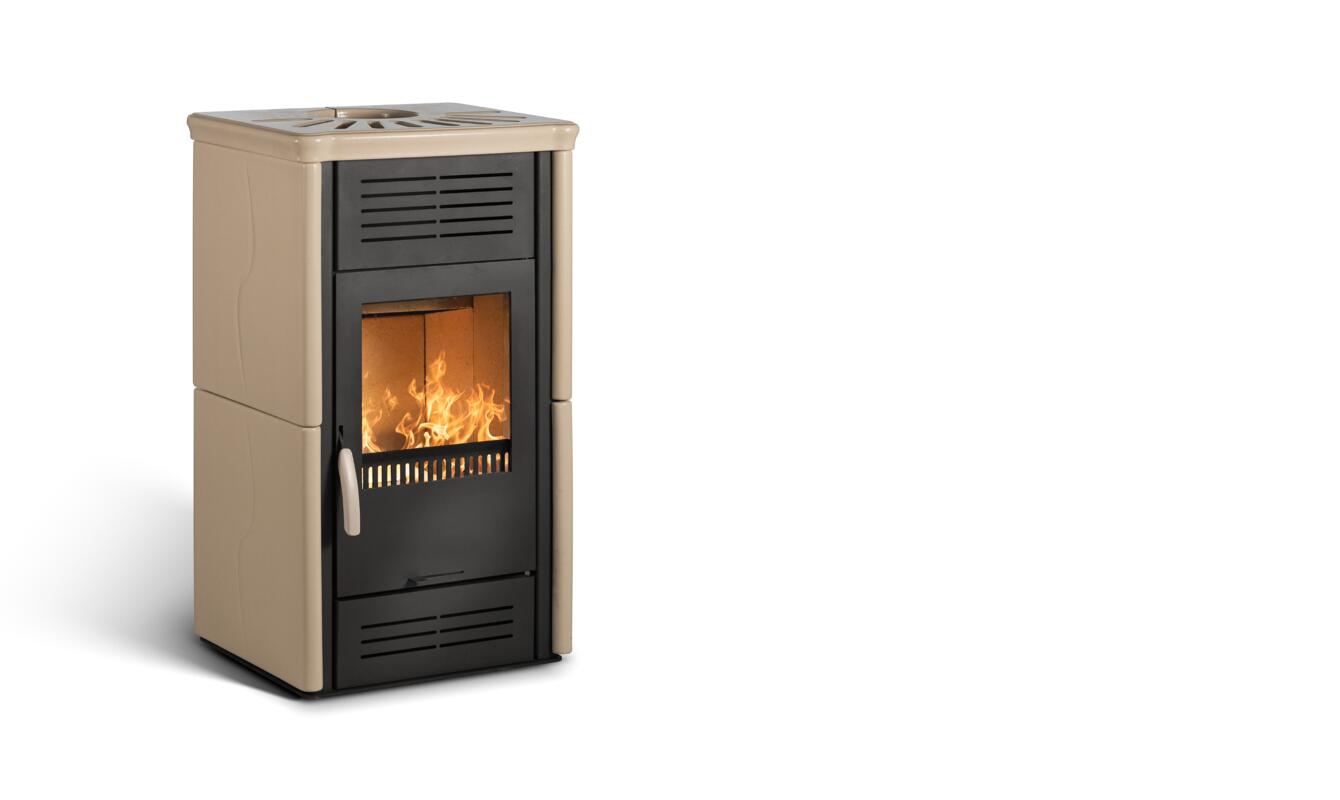 MAJA - Moderna samostojeća kaminska peć, moderna tehnika grijanja.