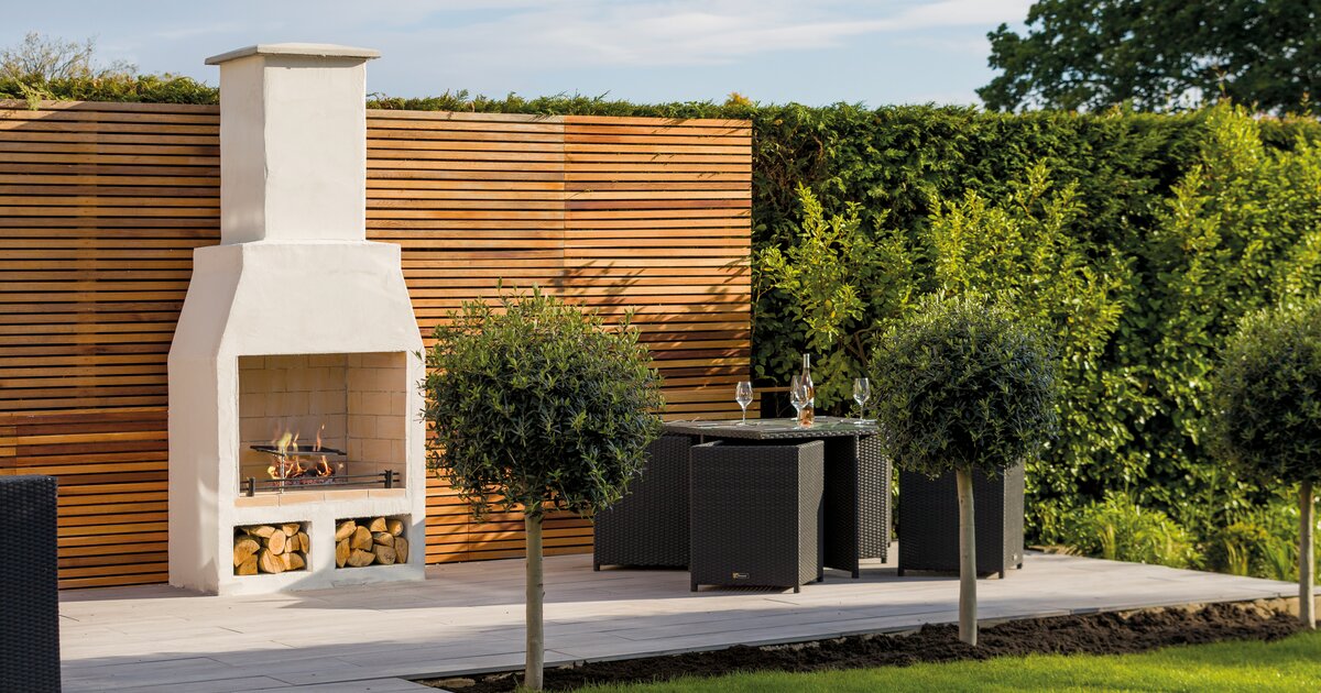 GARDEN FIREPLACE - The outdoor fireplace for your garden